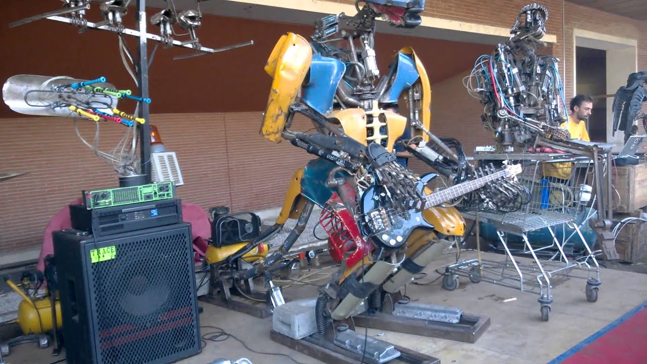 Kolja Kugler e la "One love machine band" - Maker Faire Roma 2014 - YouTube