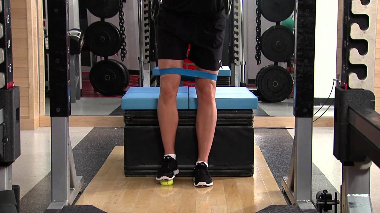 1 Leg Squat w/ mini band - YouTube