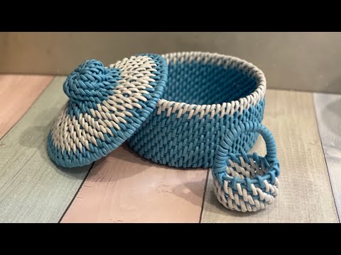 Mini корзиночка из 22 трубочек - YouTube