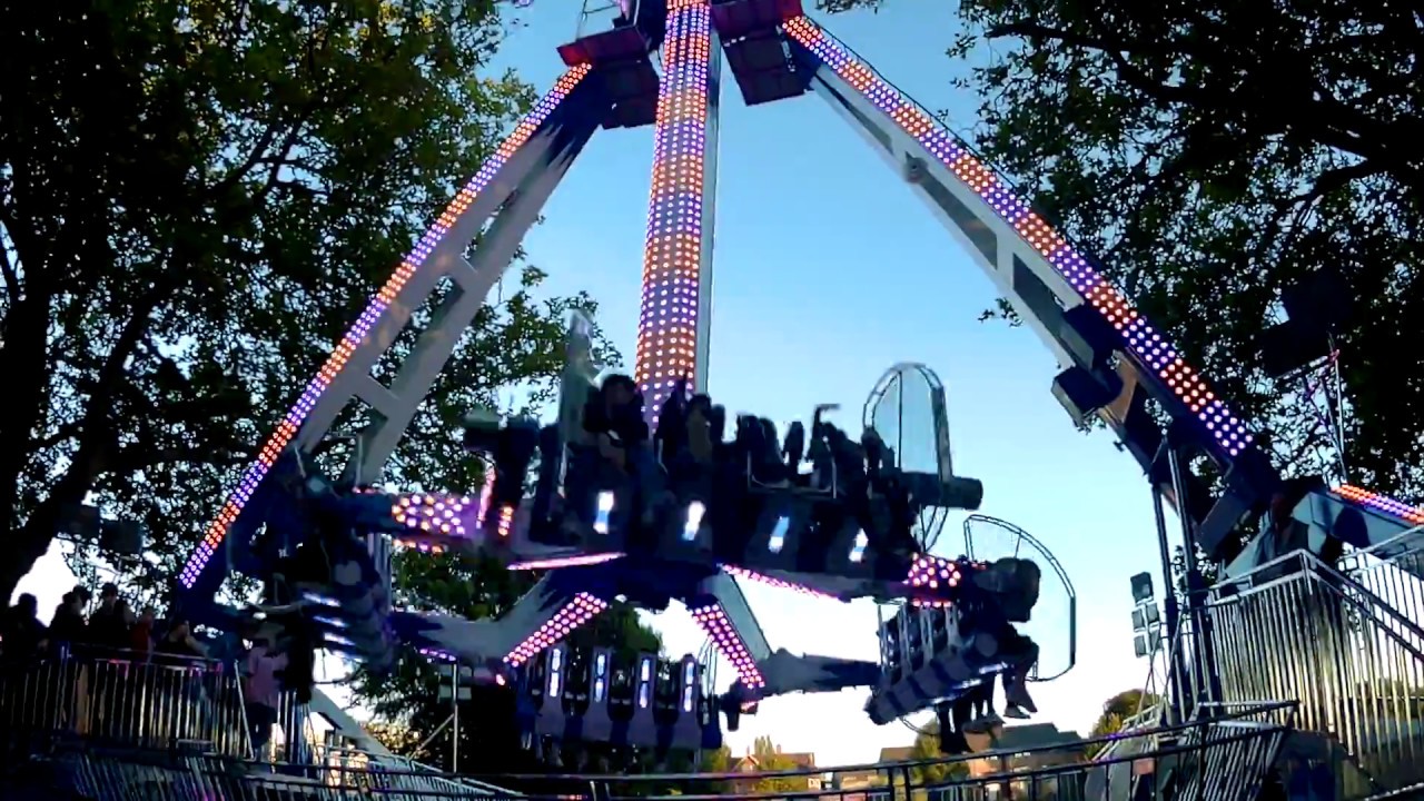 Charles James' Airmaxx 360 Loop Fighter - Nottingham Riverside Festival ...