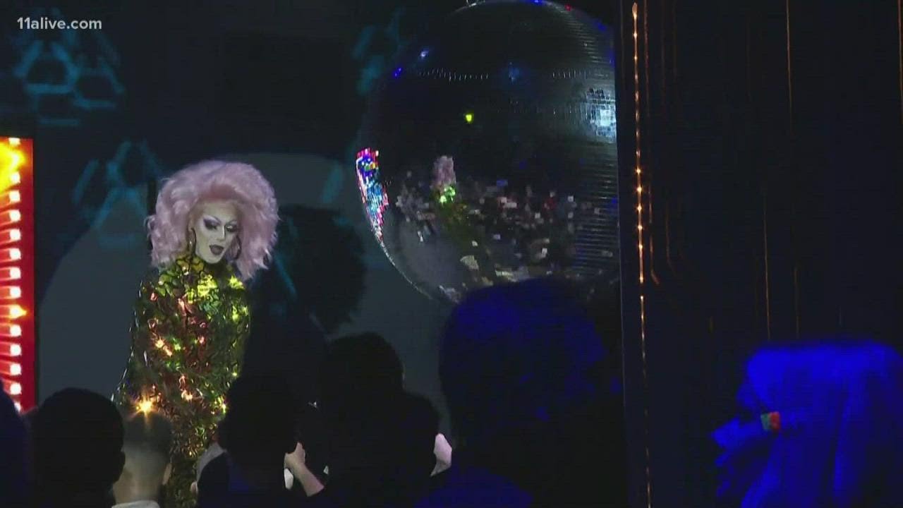 Inside Atlanta's thriving drag queen scene - YouTube