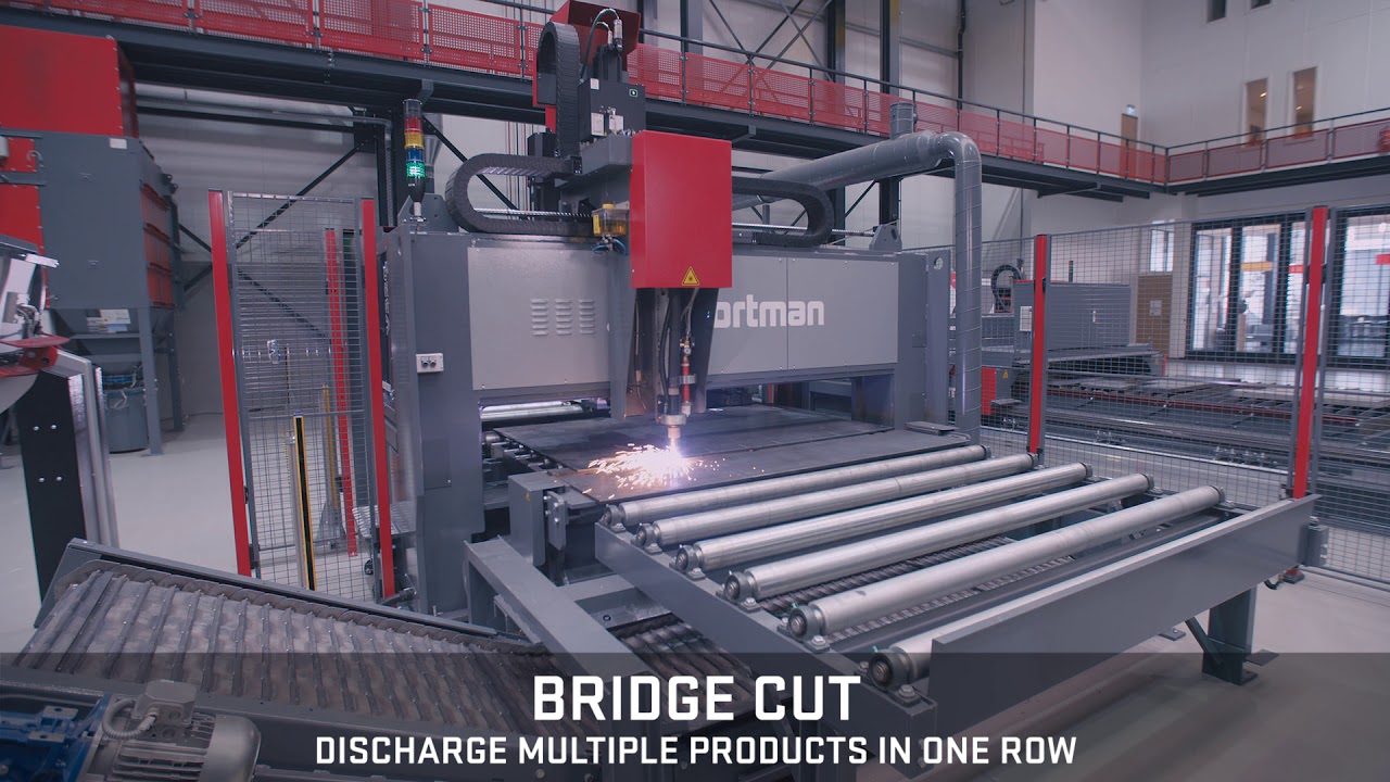 Voortman V320 | Discharge multiple products with bridge cut - YouTube