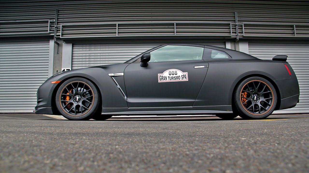 Nissan R35 GT-R w/ HKS Exhaust - 600HP!! Rev and Accelerations ...