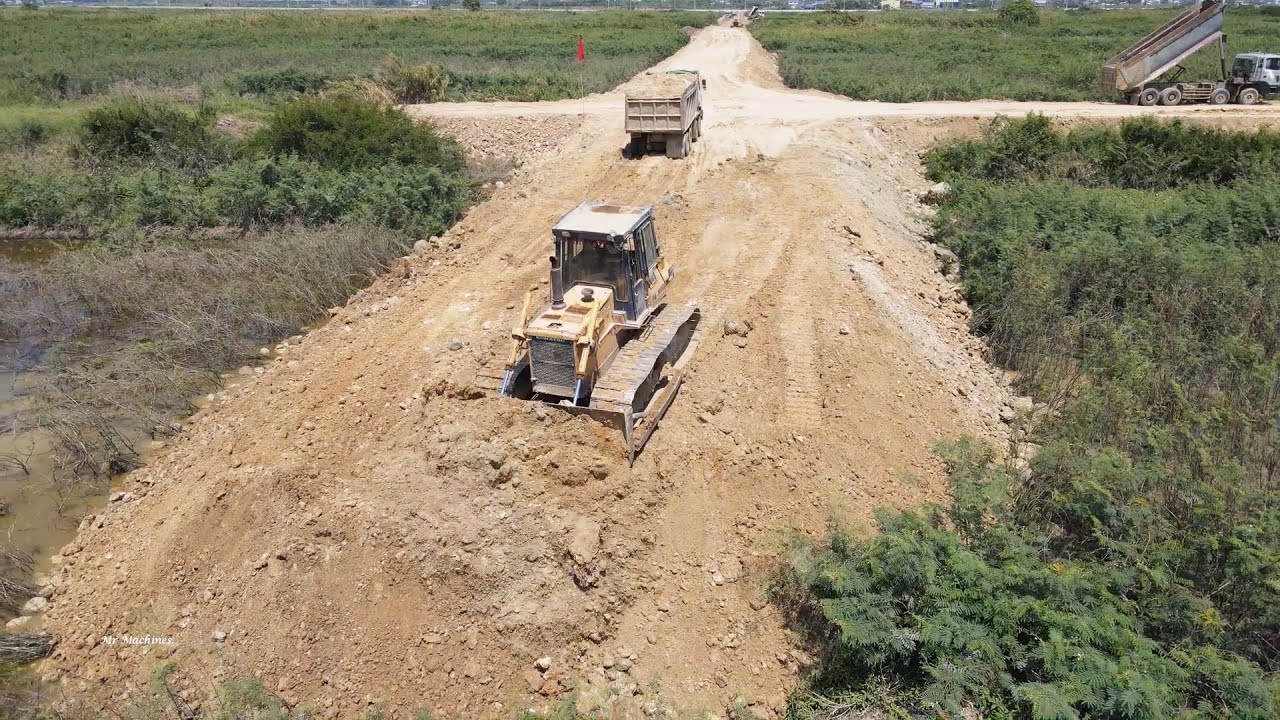 New Road Construction Important for Transportation Sector Working Dozer ...