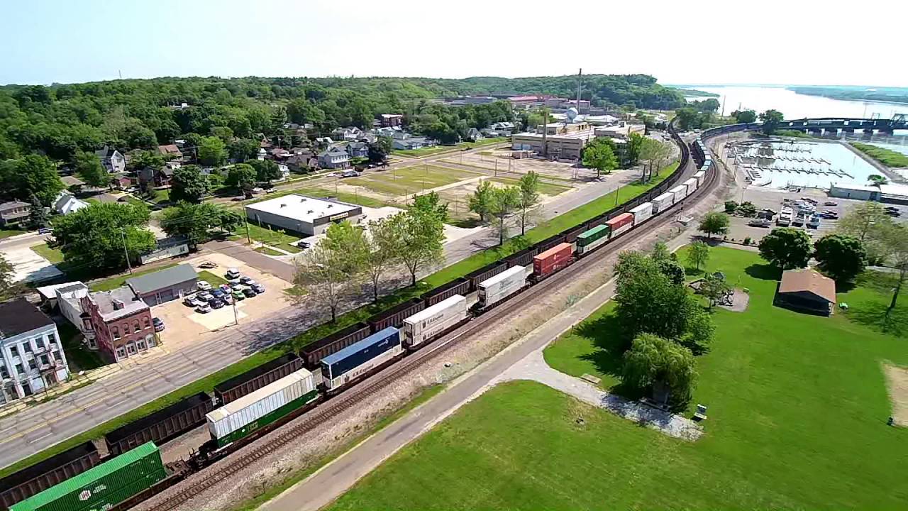 Fort Madison Double Train 5 21 16 - YouTube