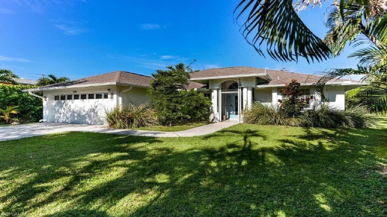Located in the heart of Naples minutes to the beach, Naples, FL ...