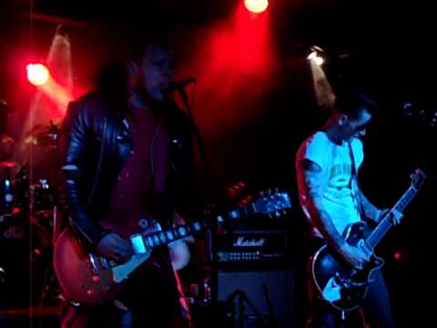 The Grit Live @ Baroeg Rotterdam Holland 2010 Cast Ya Mind Back - YouTube