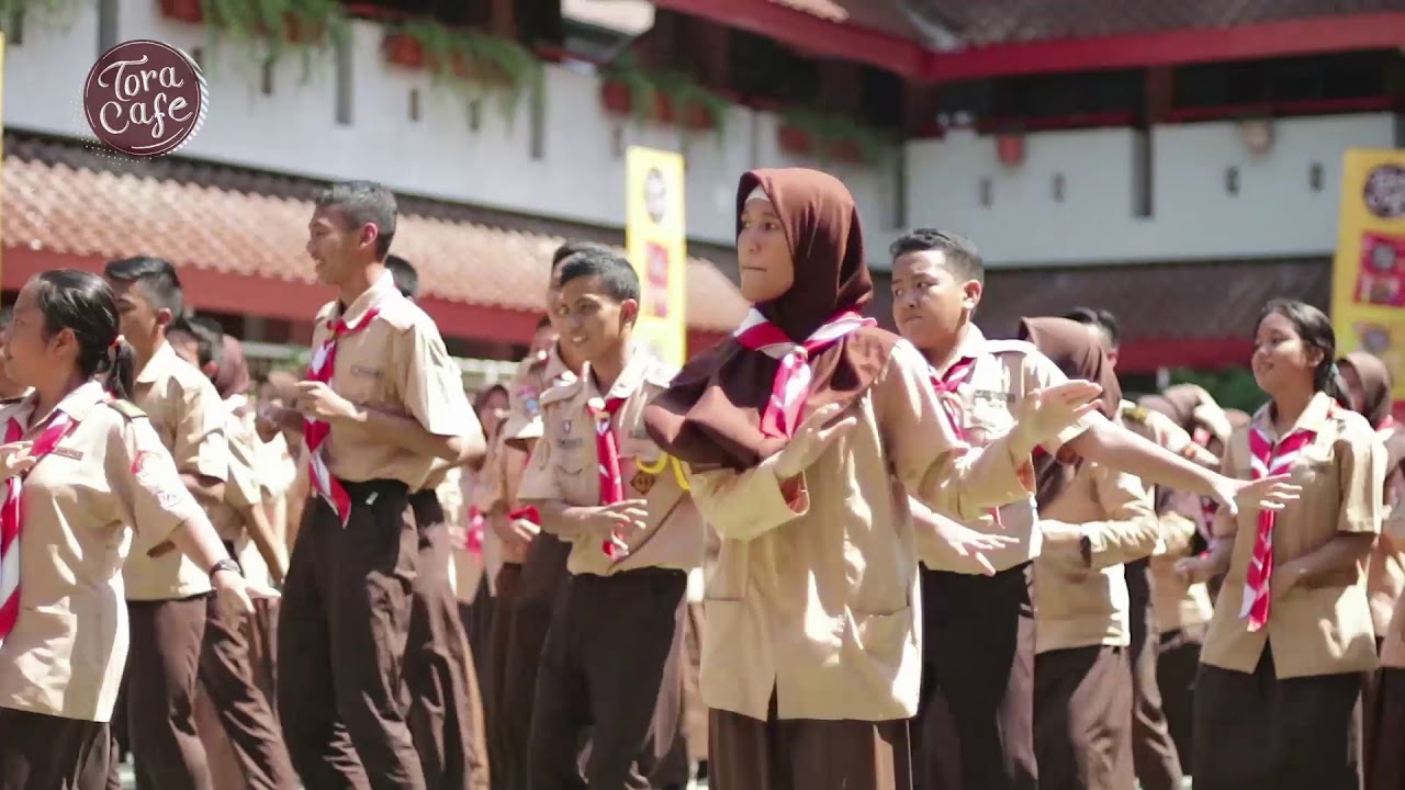 Happening Dance Competition SMKN 48 Jakarta - YouTube