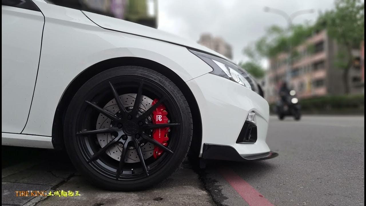 土城輪胎王 NISSAN ALTIMA AP9560 六活塞 後加大碟 全浮動碟355MM - YouTube