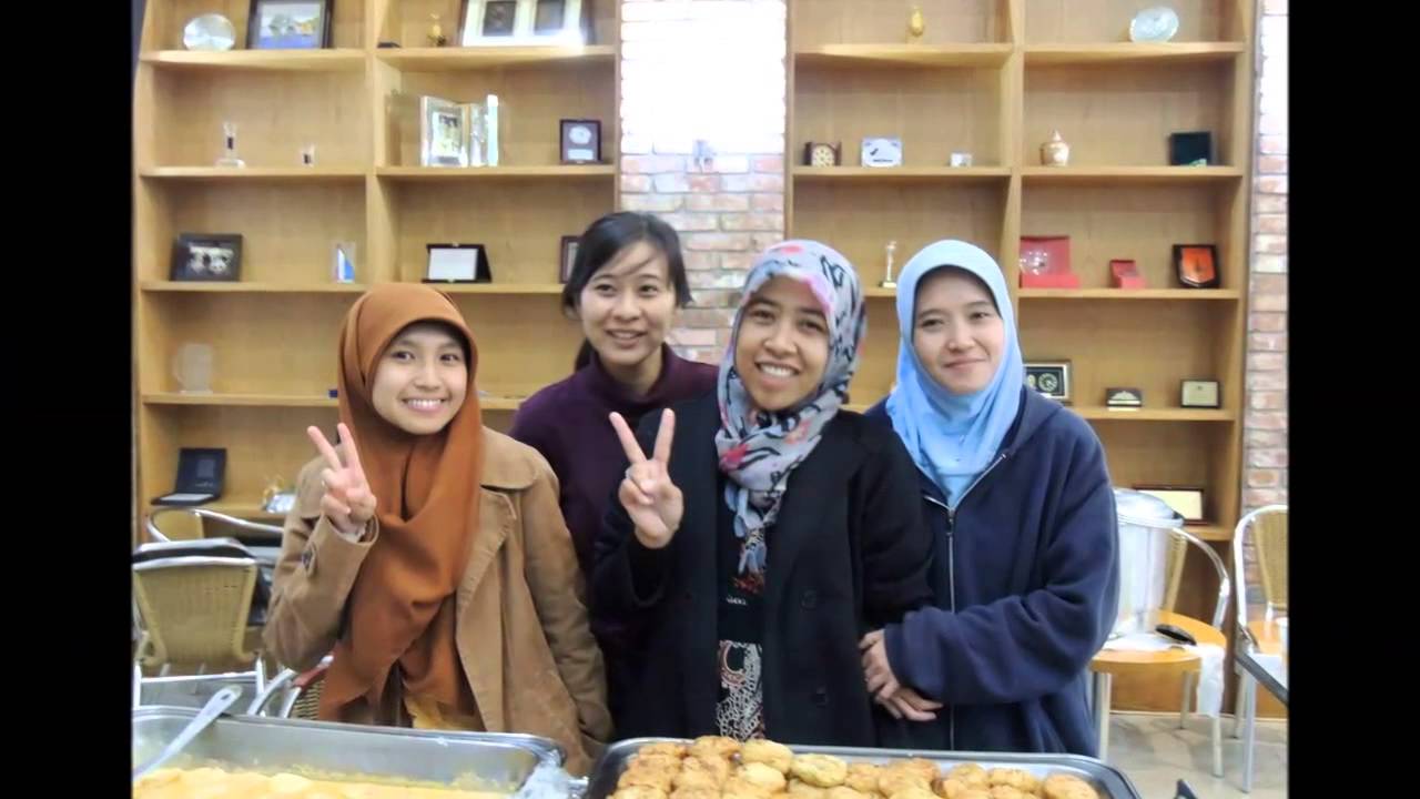 KAIST-INA Zeitgeist 2013 - YouTube