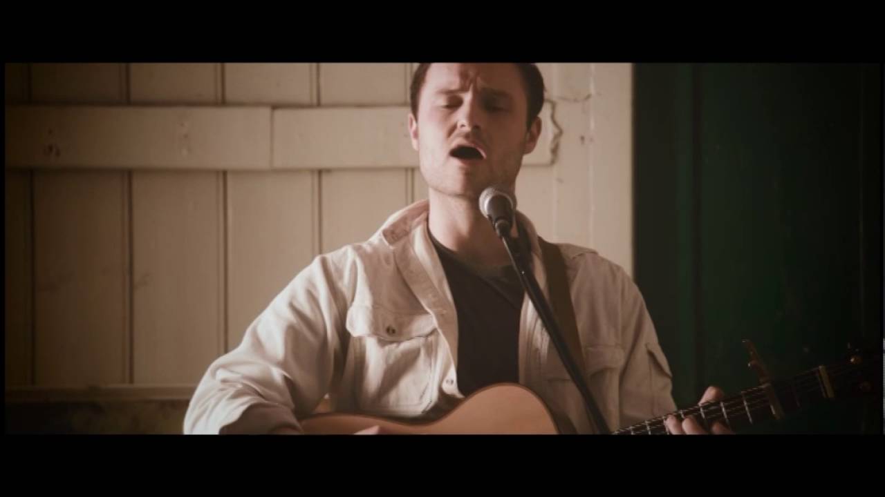 Will Herring performing Thinking Out Loud - Available from AliveNetwork ...