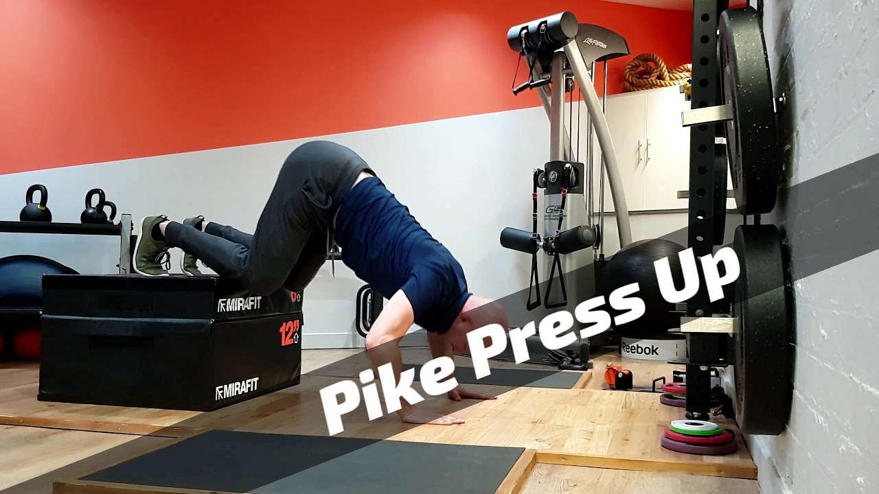 Pike Press Up - YouTube