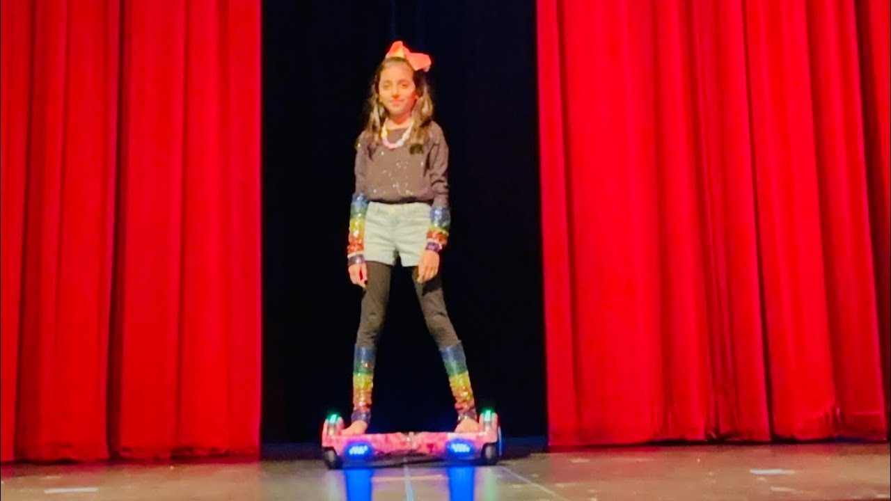 Hoverboard dance - This is what you came for (Rihanna) - YouTube