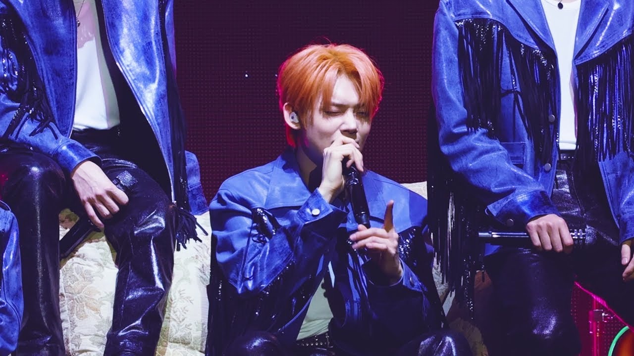 4K 231014 투바투 연준 메들리 TXT YEONJUN fancam @ FREEFALL SHOWCASE - YouTube