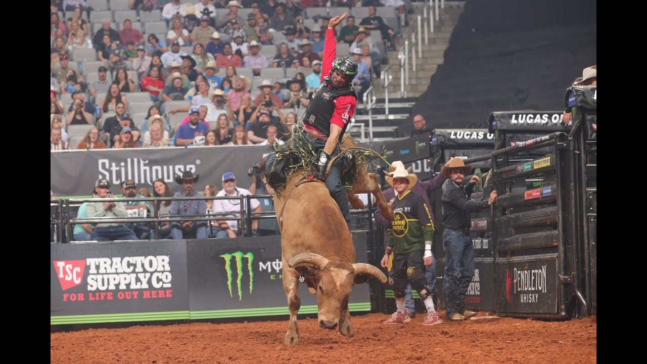 Ramon de Lima rides Hoka Hey for 88.75 points | 2023 UTB World Finals ...