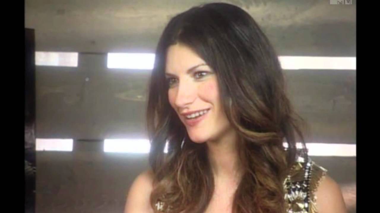 Escucha a tu Corazón, Remix de Laura Pausini - YouTube