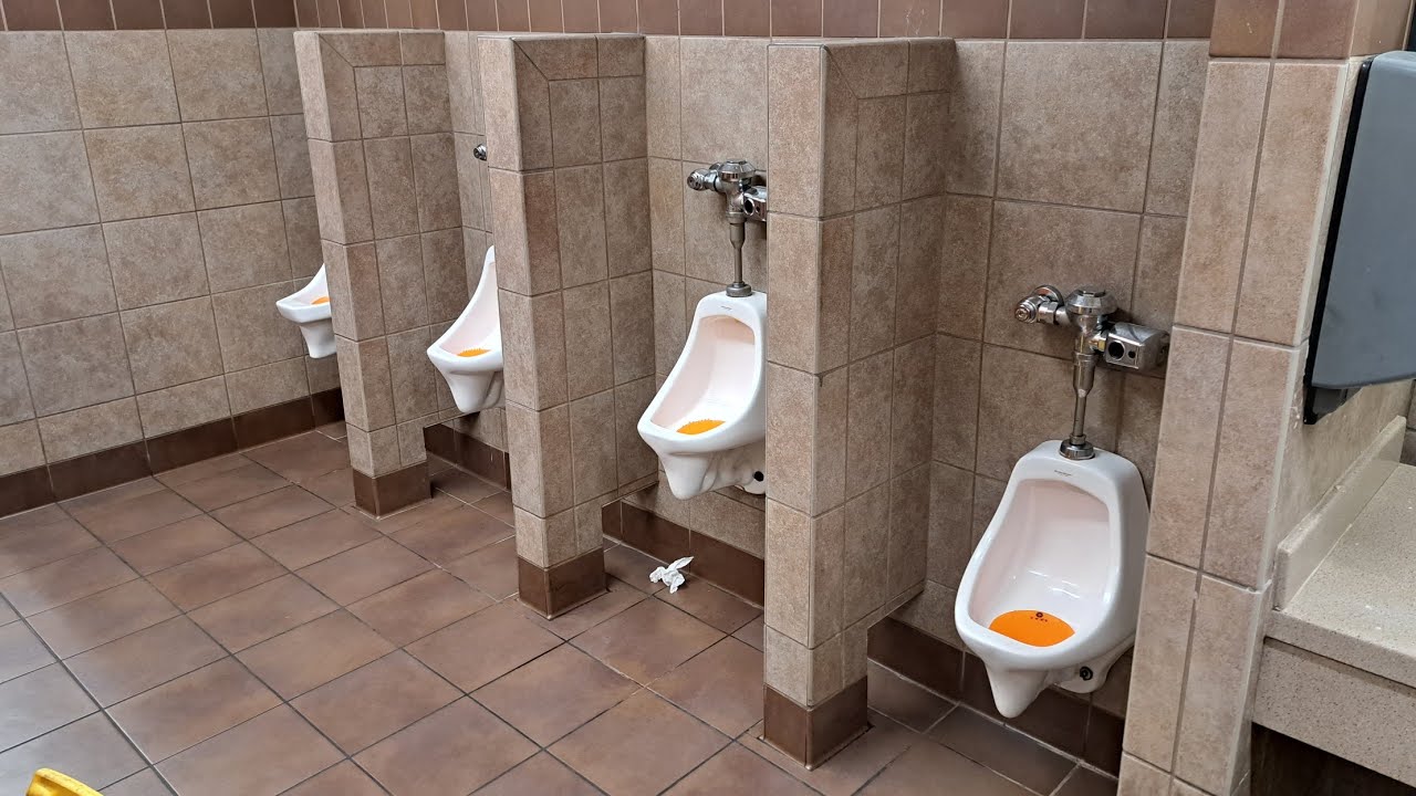 Pilot Men's Restroom - YouTube