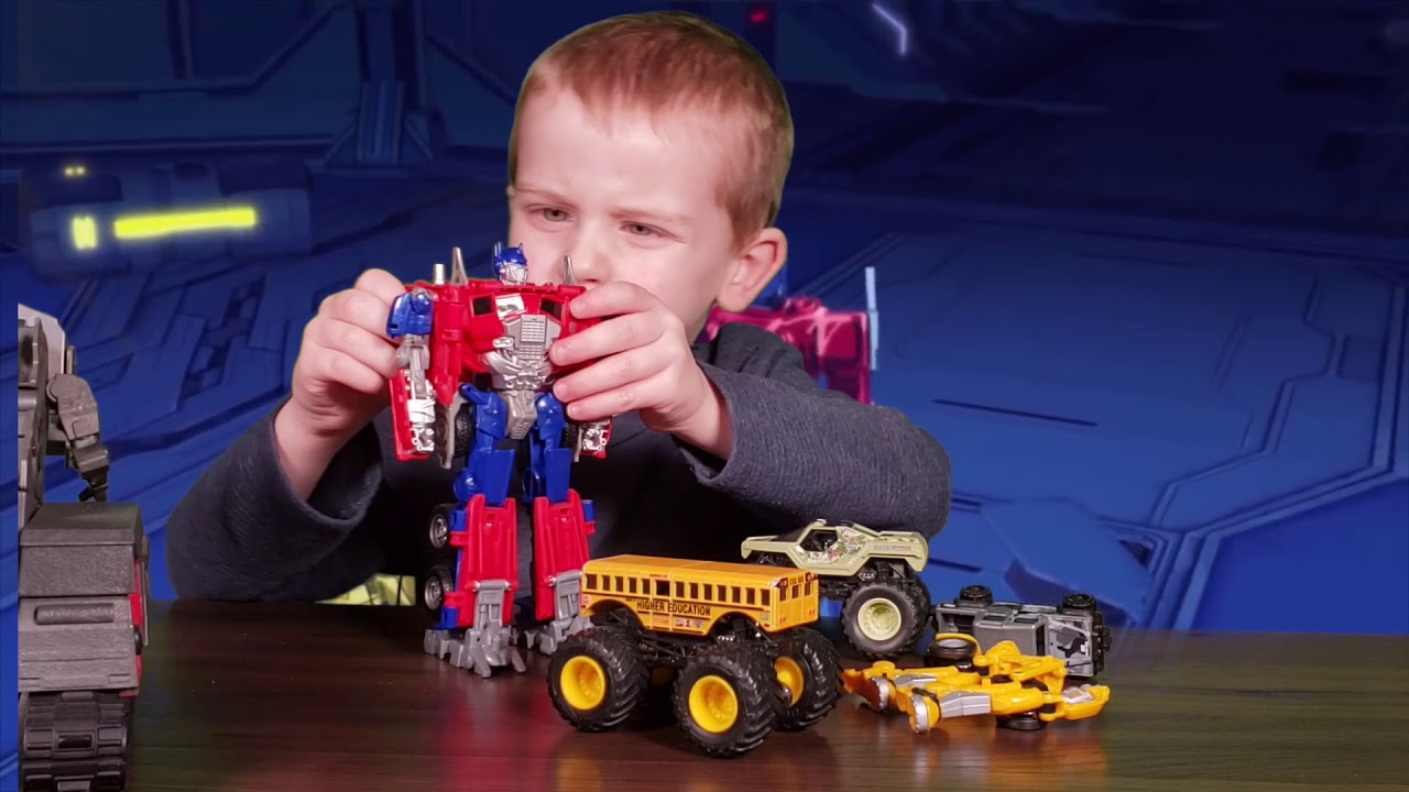 Evan Plays With Transformers Toys Play Time - YouTube