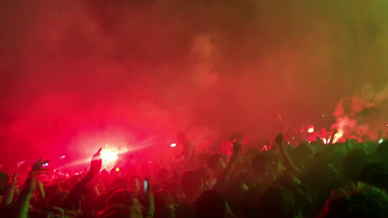 Kasabian Fire Leeds Festival 2017 - YouTube