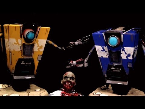 NECA Borderlands CLAPTRAP - Blue and Yellow Action Figure Review - YouTube