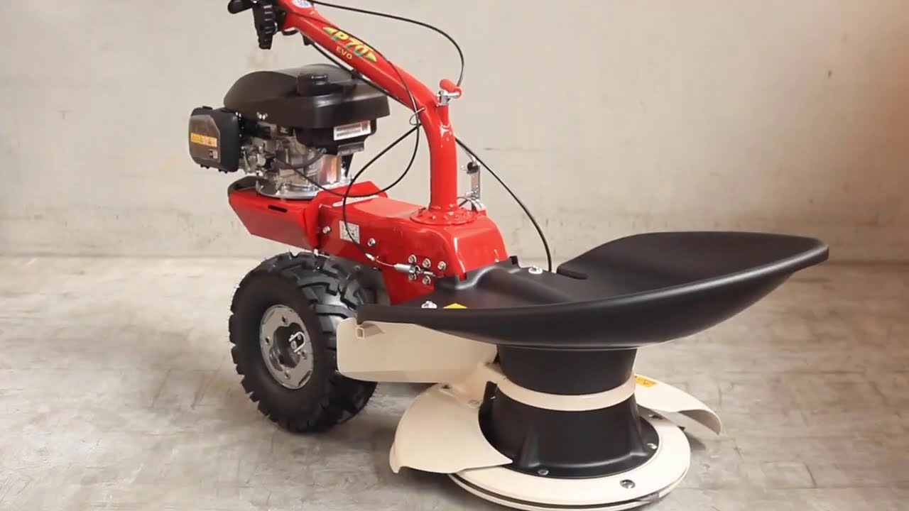 Comment installer la faucheuse rotative sur sa cellule motrice P70 EVO ...