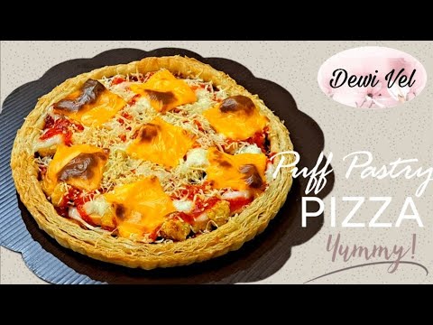 PUFF PASTRY ALA PIZZA / CRUNCHY AND CHEESY PUFF PASTRY PIZZA - YouTube
