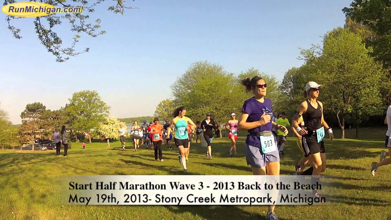 Half Marathon Start Wave 3 - 2013 Back to the Beach - YouTube
