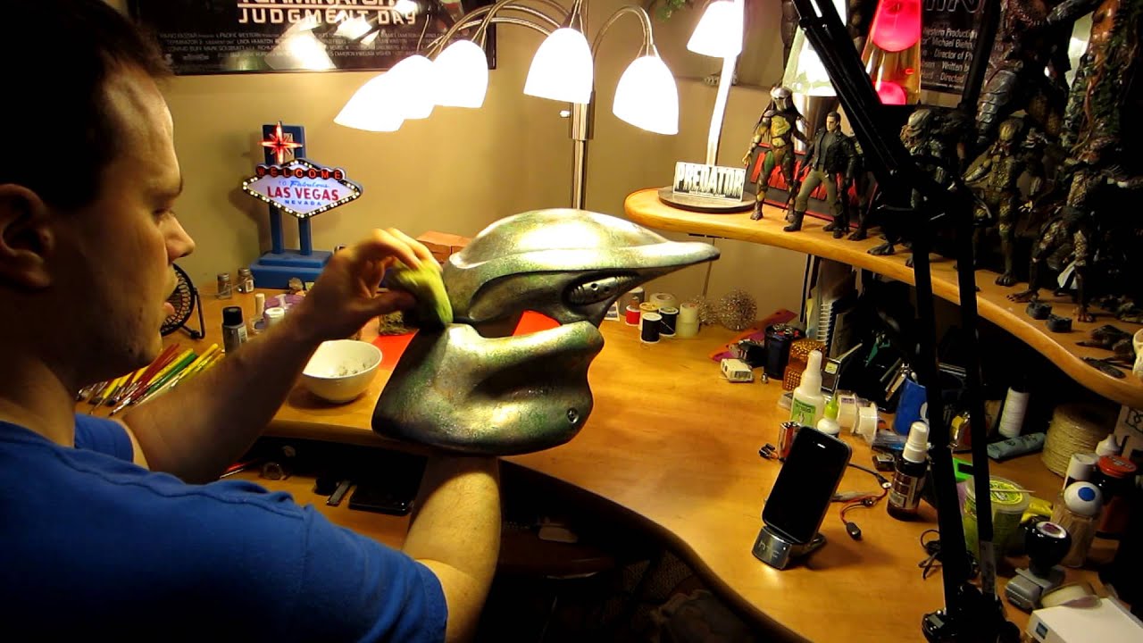 How to Paint Predator Bio Helmet Mask (7 of 11) - YouTube