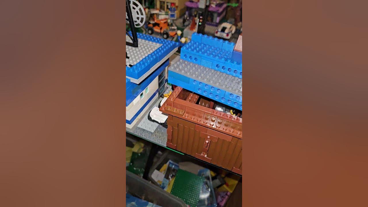 #LegoShorts Lego #adidas sign from Lego soccer sets (1/19/25) - YouTube