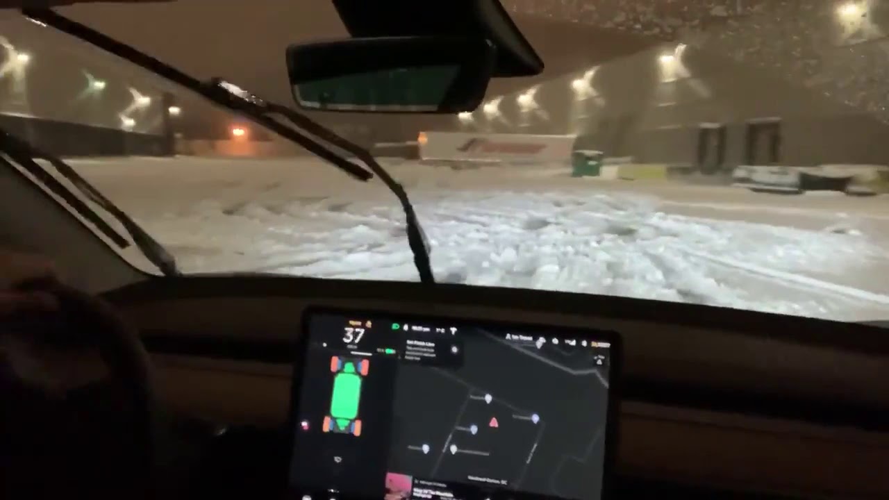 Tesla Model 3 Snow Drifting in Track Mode - YouTube