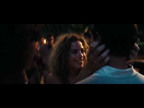 Margot Robbie Kisses Brad Pitt Scene | Babylon (2022)