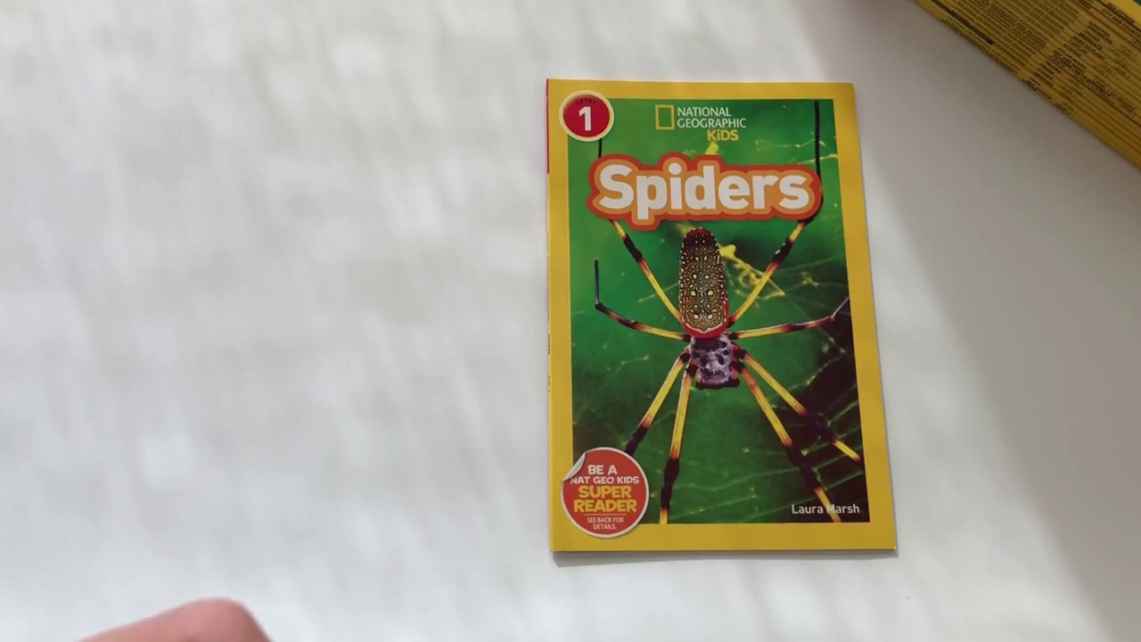 Spiders. National Geographic Kids Level 1. Обзор - YouTube