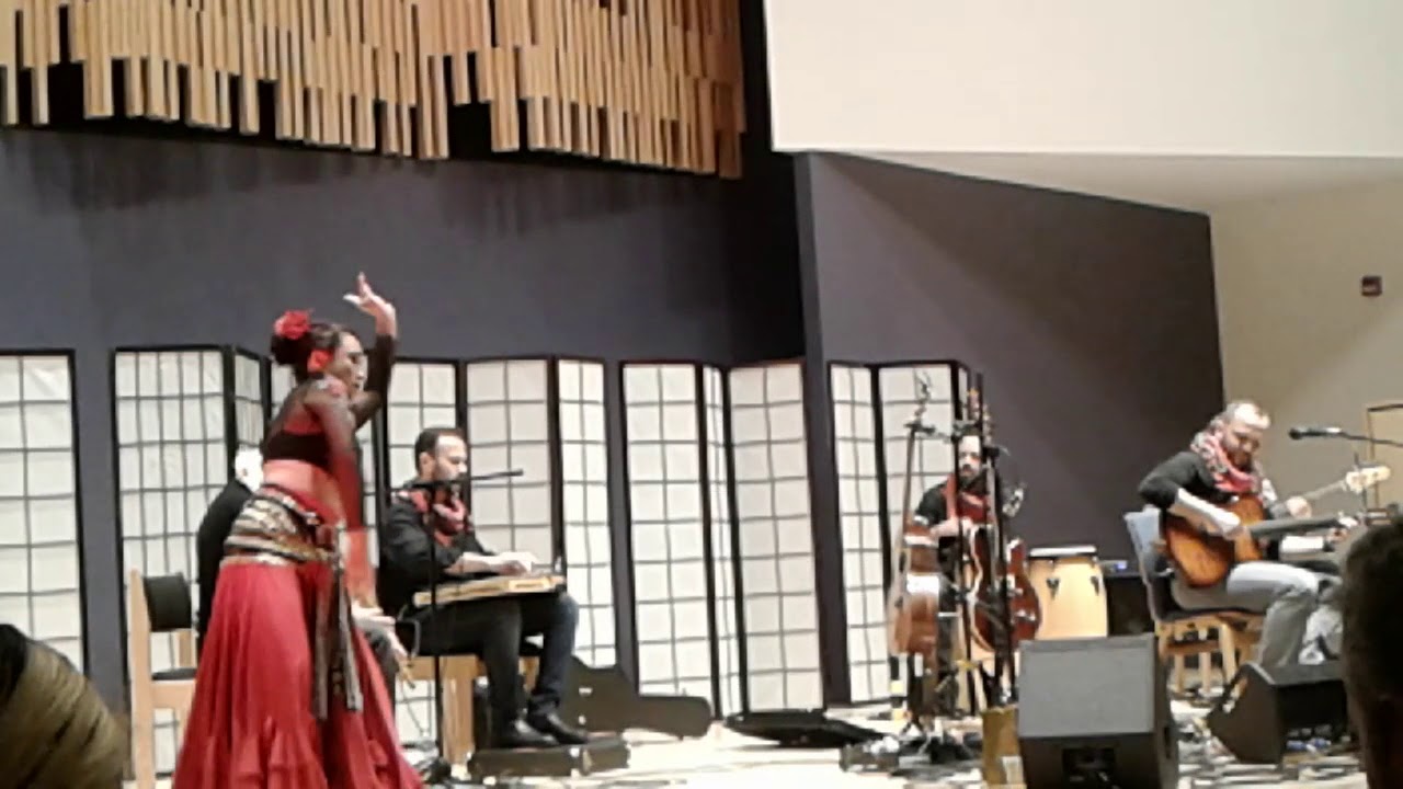 Juneyt Performs w/ Flamenco Dancer - YouTube