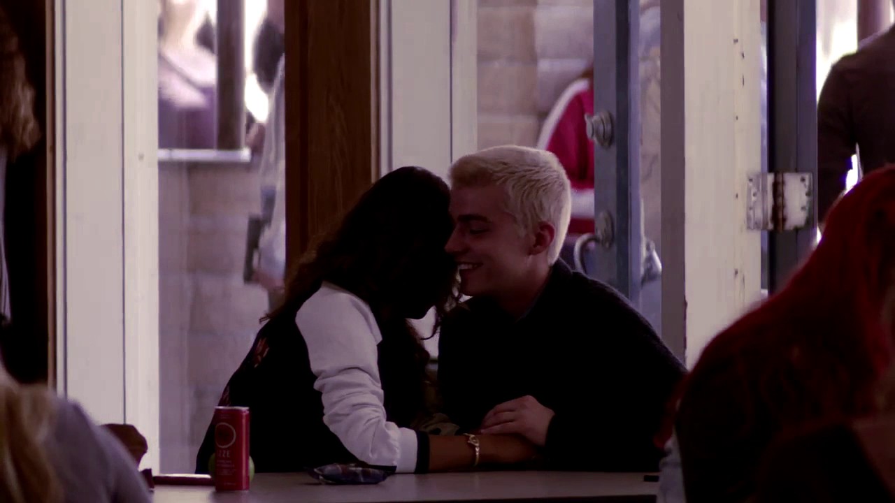 Alex Standall - 13 reasons why - YouTube