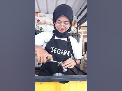 penjual es cantik - YouTube