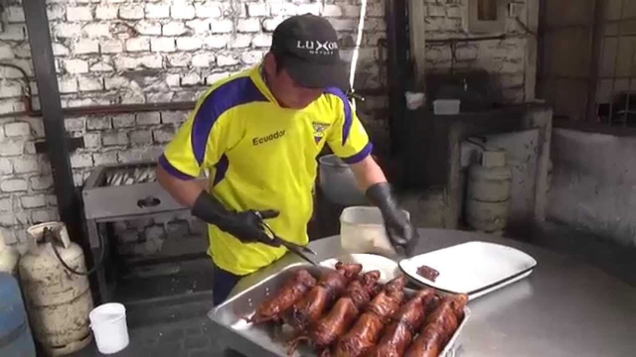 Eating cuy in Cuenca, Ecuador - YouTube