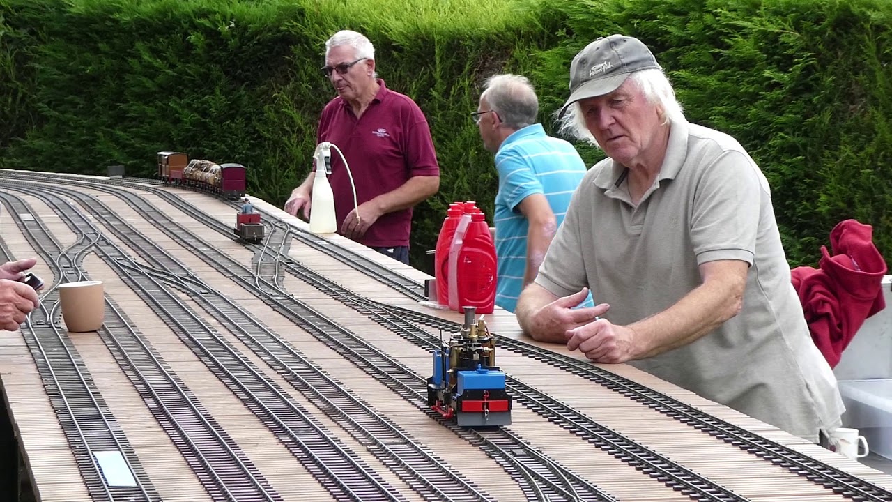 Tabletop fun day feat Phil's De Winton HD - YouTube