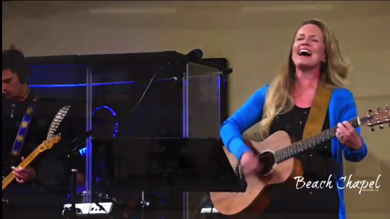 Leading Us Into Triumph (Spontaneous Song) - Heather Nunn - YouTube