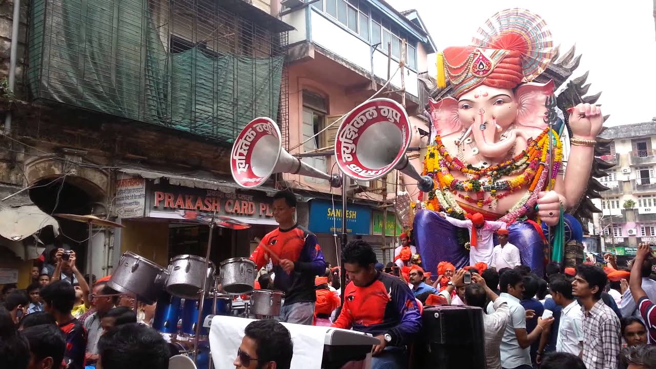 Girgaon cha raja visarjan miravnuk 2013 Mumbai,Part 2 - YouTube