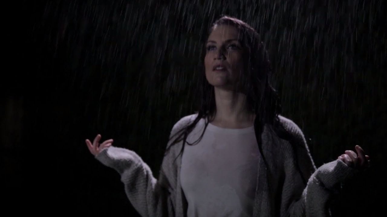 Nicole Rayy - "Sad Song" (OFFICIAL VIDEO) - YouTube