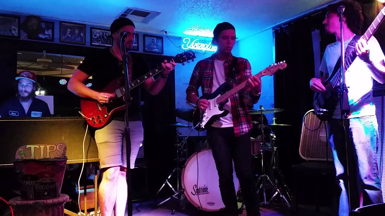 Landon Jordan Night @ Darwin's Part 2 - YouTube