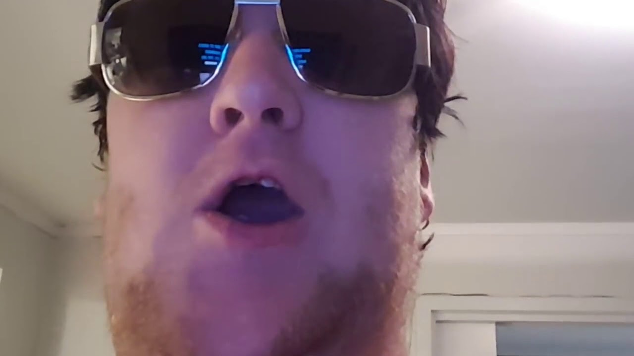 Thomas Camprock The King, MrRobinhx og Valerius - Can't Help falling in ...