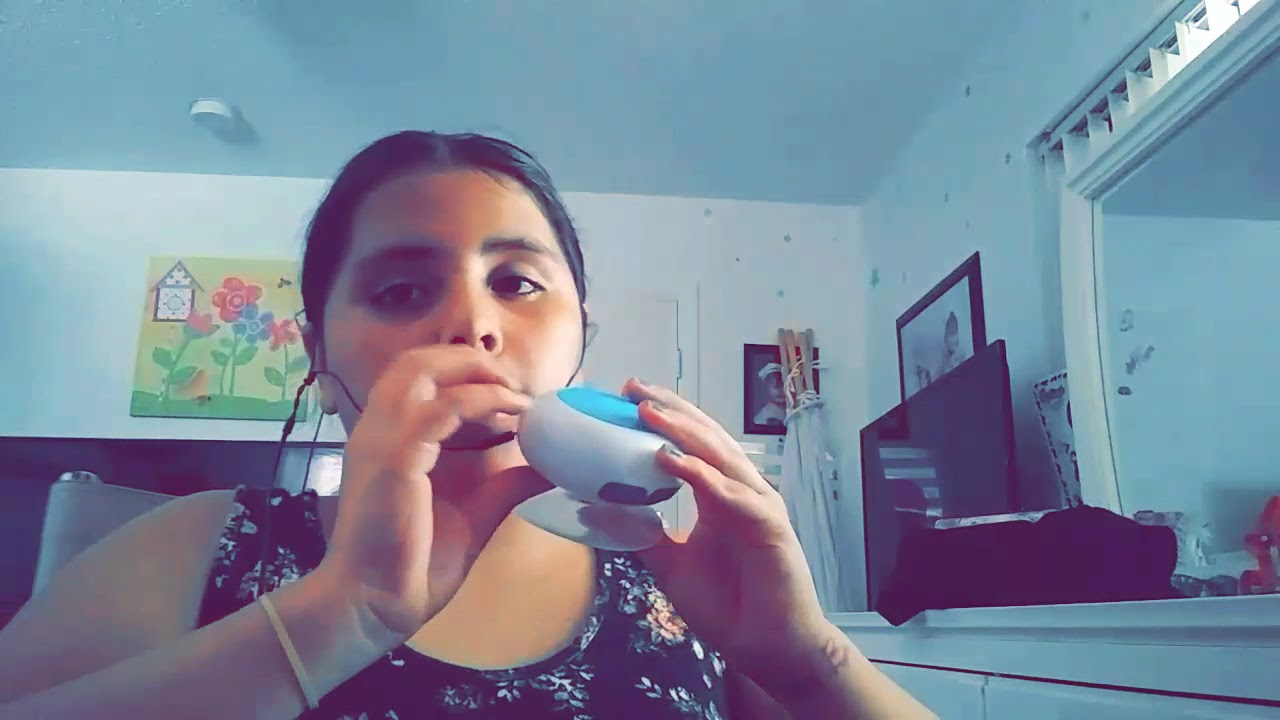 ASMR//Tingle words and Tapping - YouTube