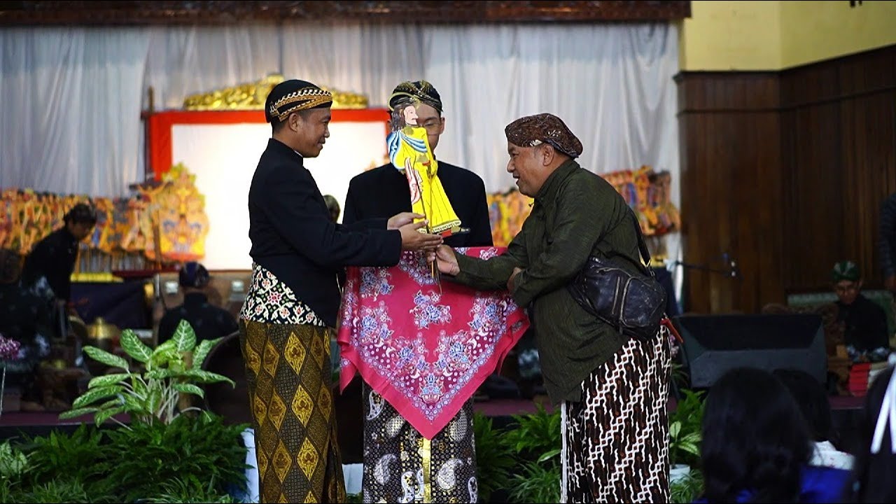 KATOLISITAS ISTIMEWA 2024 | MERAJUT IMAN DALAM KAIN BUDAYA SMA PANGUDI ...