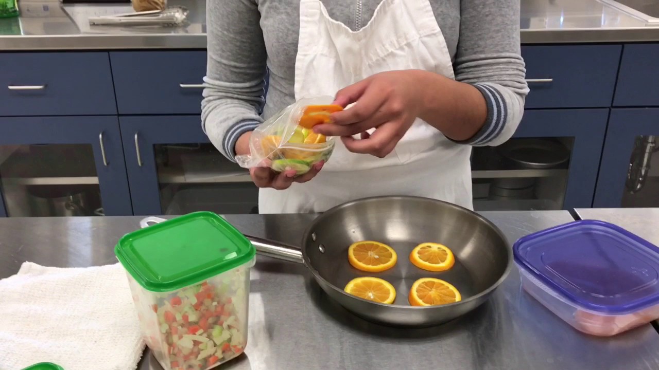 how to make shallow poach chicken - YouTube