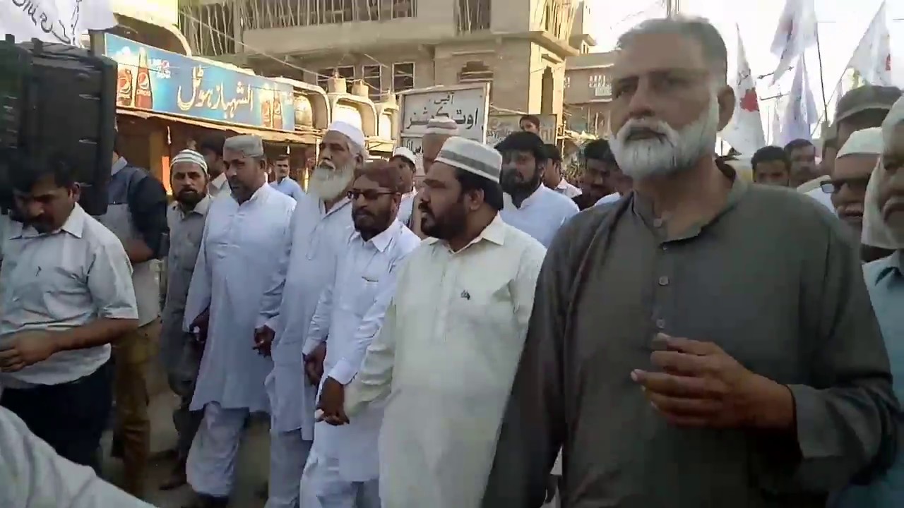 Hazrat Usman Marwandi Lal shehbaz Qalander k mazar pr Raily ki sorat ...