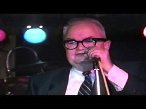 Larry Bud Melman in Chicago - YouTube