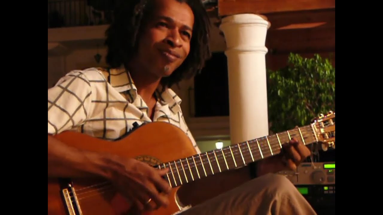 "COCODRILE ROCK" BY NAUDO RODRIGUES - YouTube