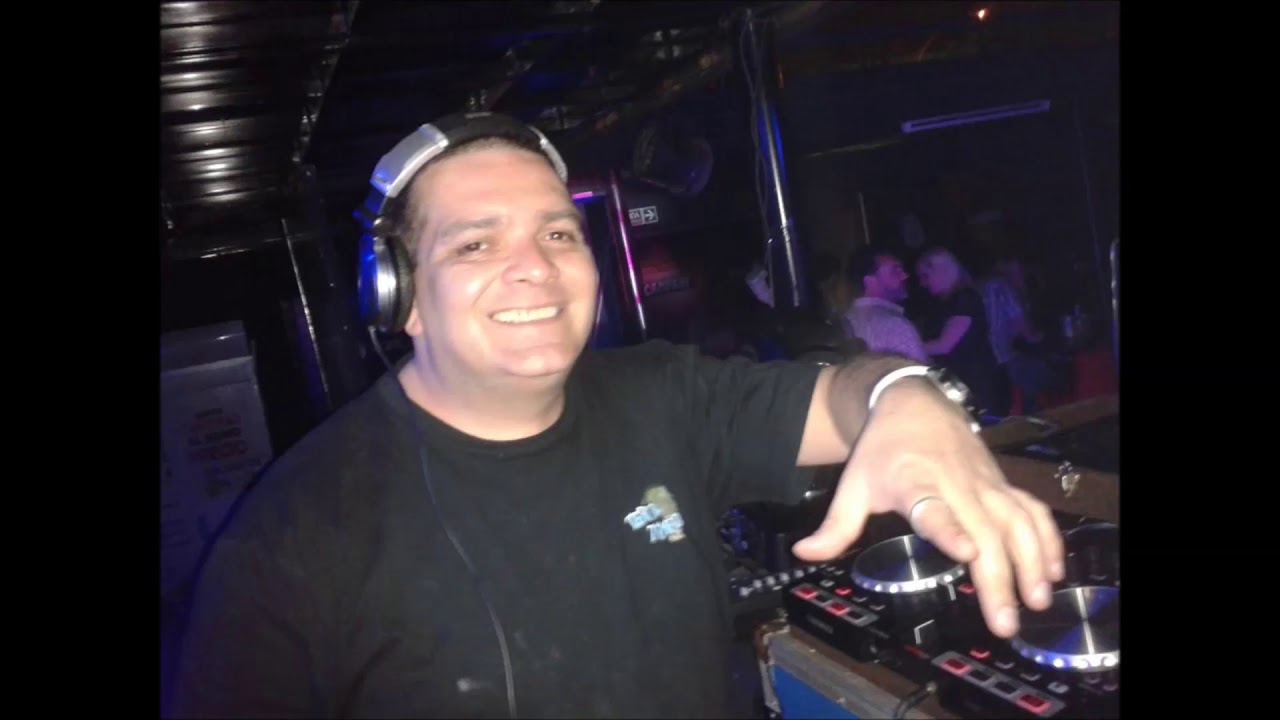 INTERNACIONALES CLASICOS - NEW CLASSIC SET 5 - DJ RAUL FARIÑA - YouTube