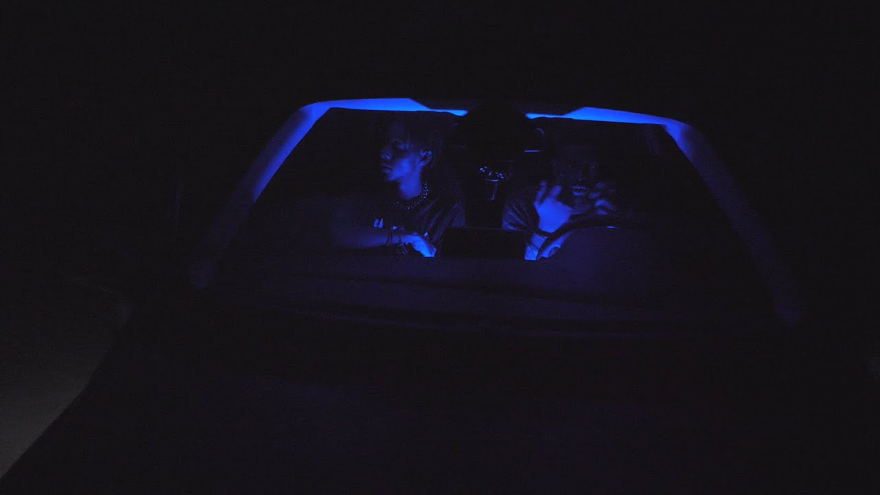 DDDEY & MVNUKA - OOOUH (CLIP OFFICIEL) - YouTube